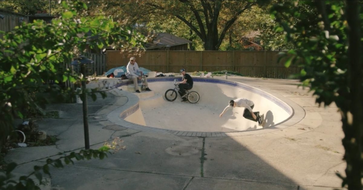 Video: Skateboarders scouring DC for undiscovered pools | Huck