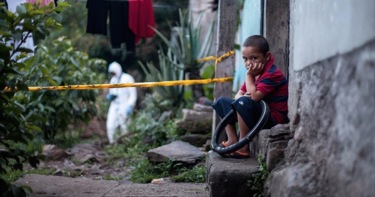 Confronting the shocking everyday violence of Honduras | Huck