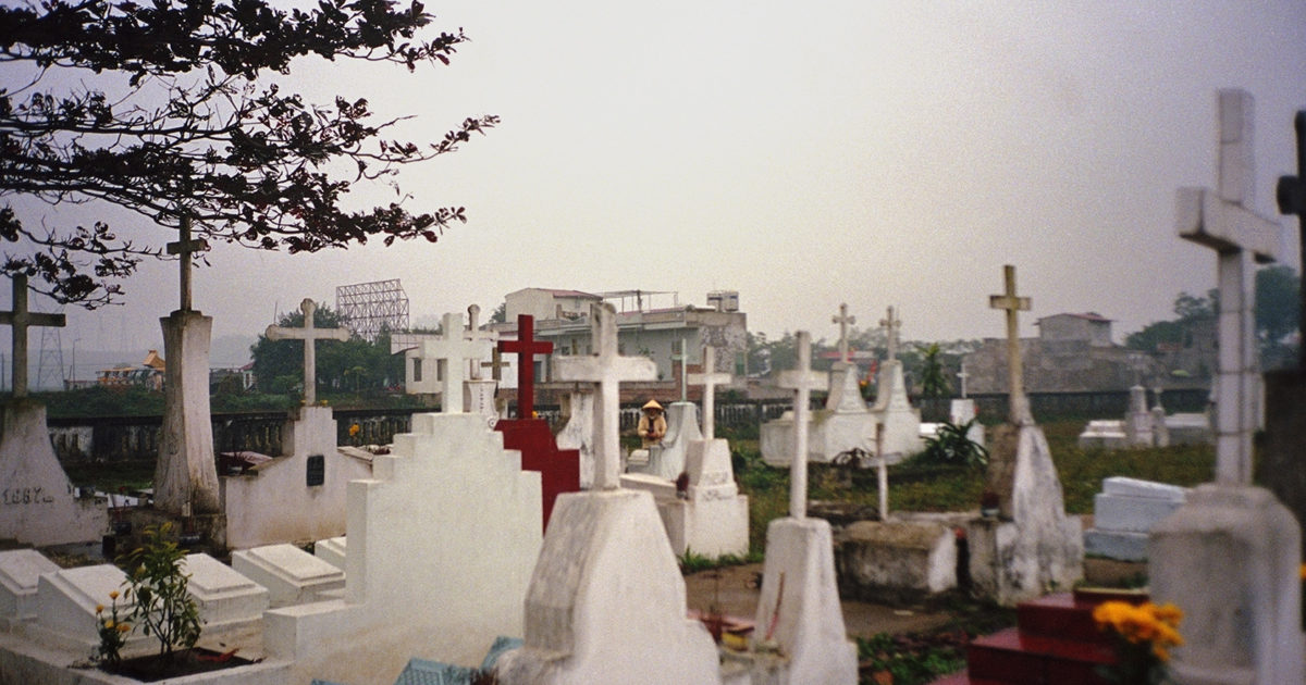 An exhibition exploring the cult of photography | Huck