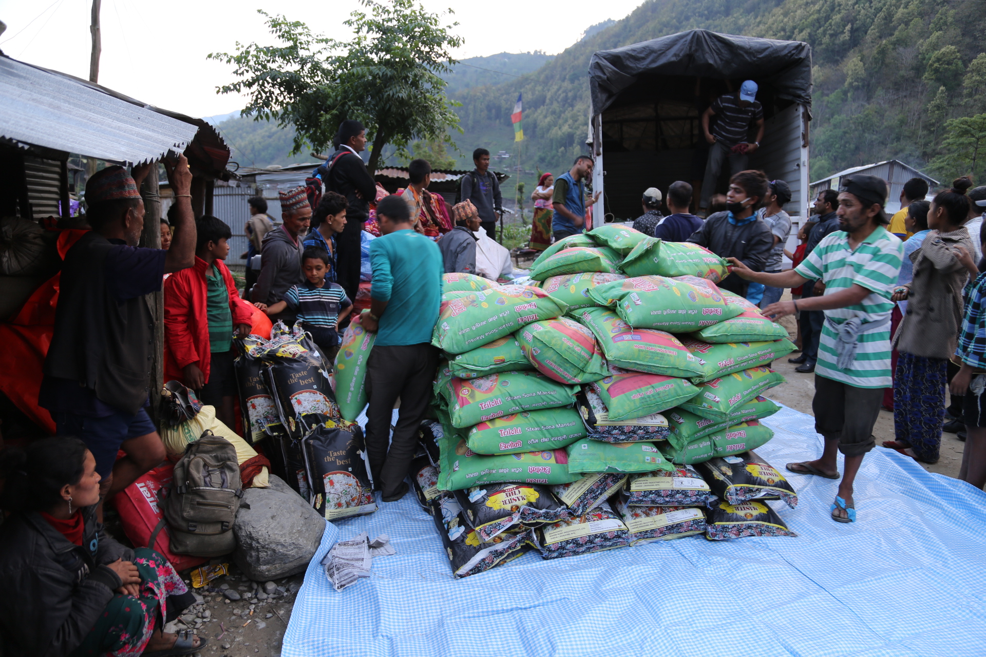 How can you help the Nepal Earthquake victims? | Huck